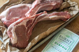 How To Tell If Pork Chops Are Bad? - Kitchen Laughter