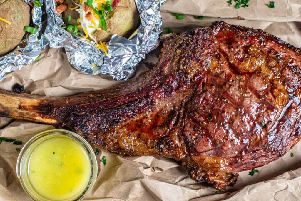 Perfect Smoked Tomahawk Steak - Kitchen Laughter