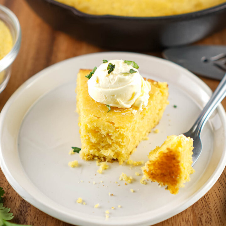 Smoked Cornbread (Skillet Recipe) - Kitchen Laughter